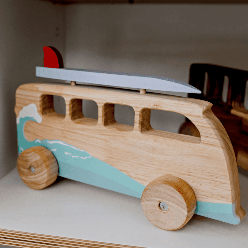 Wooden Surfing Van by QToys